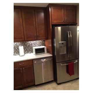 Brown Kitchen - Traditional - Kitchen - New York - by DASA DESIGN BUILD ...