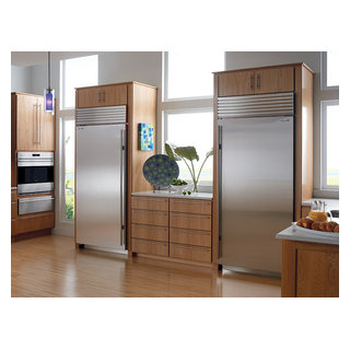 Built In Refrigeration - Kitchen - Dallas - by Sub-Zero, Wolf, and Cove ...