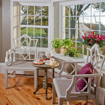Window Bump Out - Photos & Ideas | Houzz