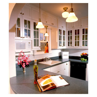 Bush Park Kitchen - Farmhouse - Kitchen - Portland - by Anderson ...