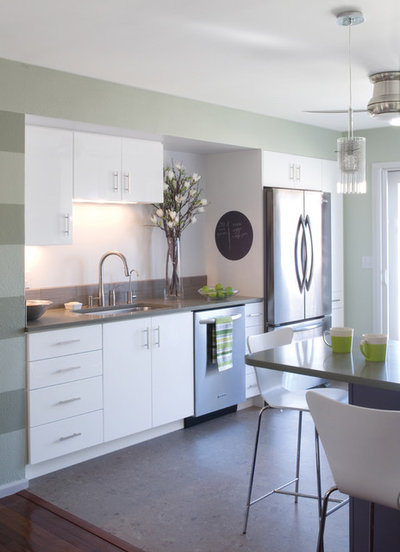 10 Ways to Make a Small Kitchen Feel Bigger | Houzz