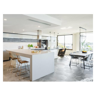 Caesarstone Raw Concrete, Emperadoro, Calacatta Nuvo & Statuario ...