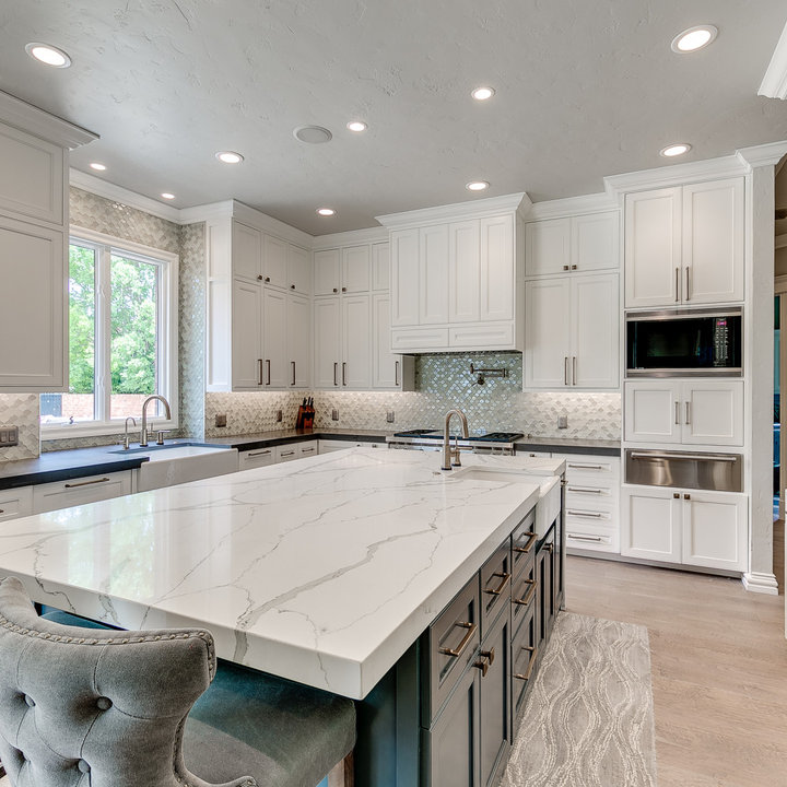 Calacatta Quartz Kitchen Countertops - Photos & Ideas | Houzz