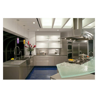 California Style Ranch - Modern - Kitchen - New York - by Habitech ...