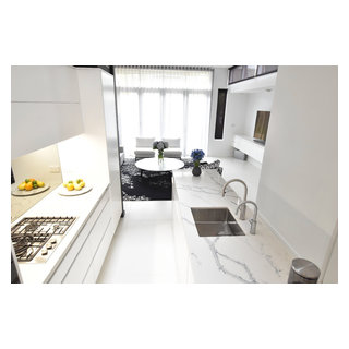 Camperdown Home in Sydney - Midcentury - Kitchen - Sydney - by Andrew ...