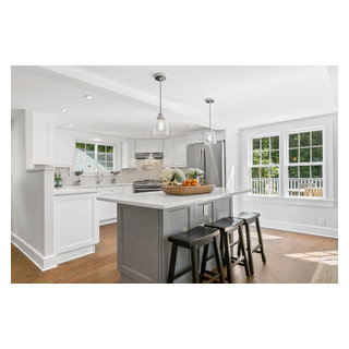 Cannondale Connecticut Colonial - Traditional - Kitchen - New York - by ...