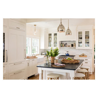 Cape Cod Coastal - Transitional - Kitchen - New York - by The Red ...