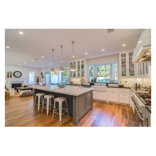 Cape Cod Traditional - Transitional - Kitchen - Los Angeles - by BAR ...