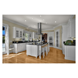 Cape Cod, Vista - Traditional - Kitchen - San Diego - by Dunn Carpentry ...