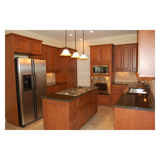 Cardinal Kitchen - Traditional - Kitchen - Raleigh - by SR Design Group ...