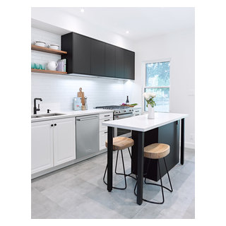 Caroline Kitchen - Transitional - Kitchen - Toronto - by Designstrom ...