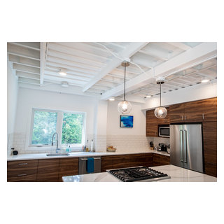 Cascade Container Home - Modern - Kitchen - Seattle - by One-Way ...