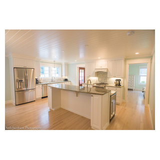 Caswell Cottages - Beach Style - Kitchen - Providence - by Arnold Lumber Company | Houzz