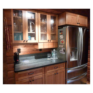 Cedar Cabin - Traditional - Kitchen - Burlington - by Cotton Design ...