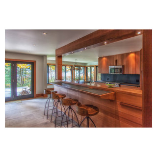 Cedar Kitchen - Rustic - Kitchen - Toronto | Houzz
