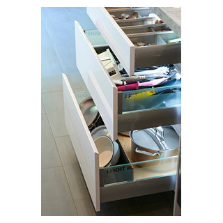 Chef's Delight - Contemporary - Kitchen - New York - by Debra Funt ...