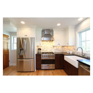 Chef's Transitional Kitchen - Transitional - Kitchen - Milwaukee - by ...