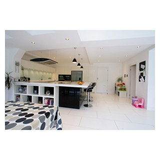 Chelsea, London - Modern - Kitchen - London - by Rational Kitchens | Houzz