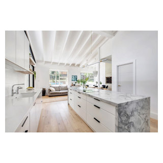 Cherrybrook Kitchen - Modern - Kitchen - Sydney - by Dan Kitchens ...