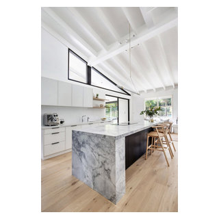 Cherrybrook Kitchen - Modern - Kitchen - Sydney - by Dan Kitchens ...
