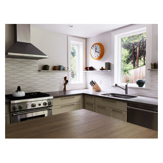 Chestnut Hill Addition - Contemporary - Kitchen - Denver - by Helios ...