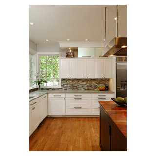 Chevy Chase, Maryland -Transitional - Bright Kitchen Design ...