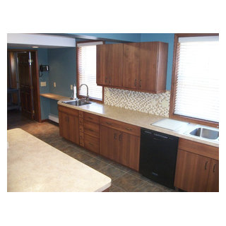 Church Kitchen - Traditional - Kitchen - Cleveland - by Cabinet-S-Top ...