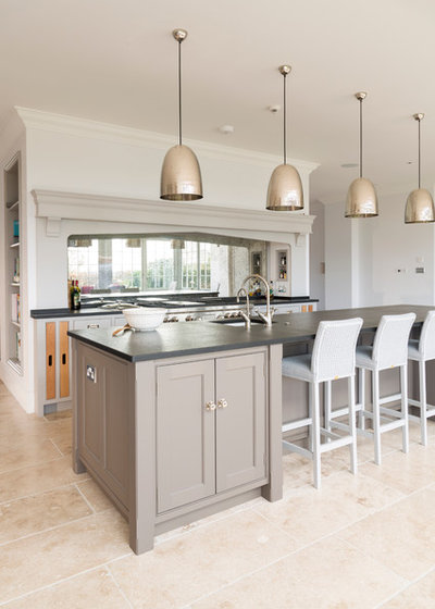 Mirrors Make an Unexpected Appearance in the Kitchen