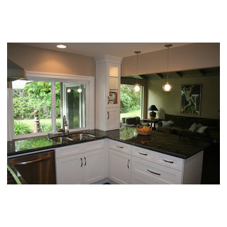 Classic Contemporary White Kitchen - Traditional - Kitchen - Seattle ...