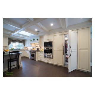 Classic Family Kitchen - Transitional - Kitchen - New York - by ...