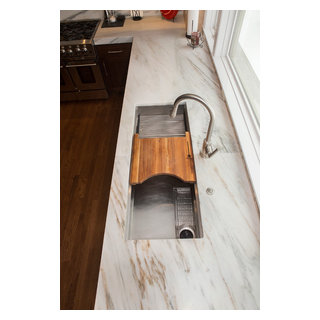 Classic Kitchen Design - Transitional - Kitchen - Chicago - by Monika ...