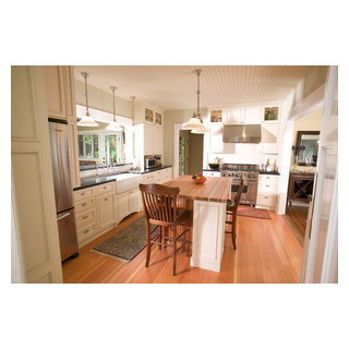 Classic Portland Home - Traditional - Kitchen - Portland - by Neil ...