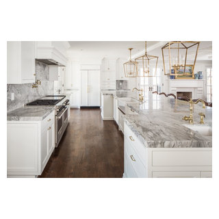 Classic Renovation - Kitchen - Salt Lake City - by The Fox Group | Houzz UK