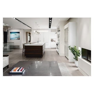 Classic / Traditional Kitchens - Kitchen - by Raven Kitchen Design | Houzz