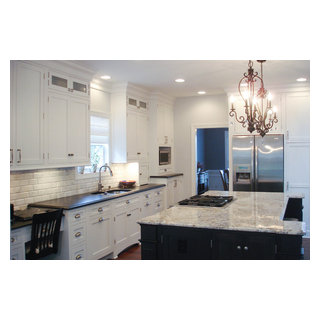 Classic white kitchen - Traditional - Kitchen - Cincinnati - by Essence ...
