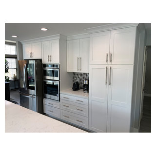 Mata kitchen - Transitional - Kitchen - Las Vegas - by Willbanks ...