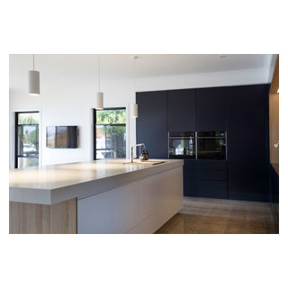 Cleveland Kitchen - Contemporary - Kitchen - Brisbane - by Michael ...