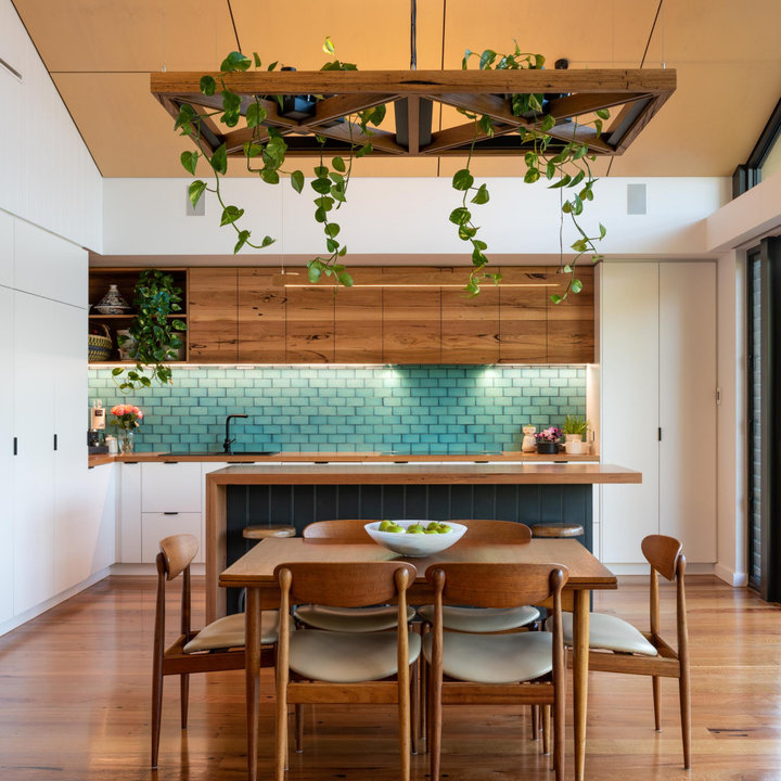 75 Beautiful Kitchen with Wood Benchtops Ideas & Designs - April 2022 ...