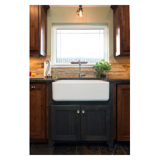 Cloverleaf - A Farmhouse Inspired Kitchen with Charm in North Richland ...