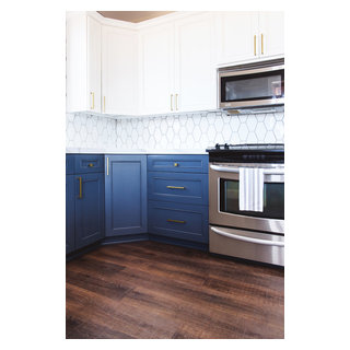 Coastal blue kitchen - Contemporain - Cuisine - San Diego - par Savvy ...