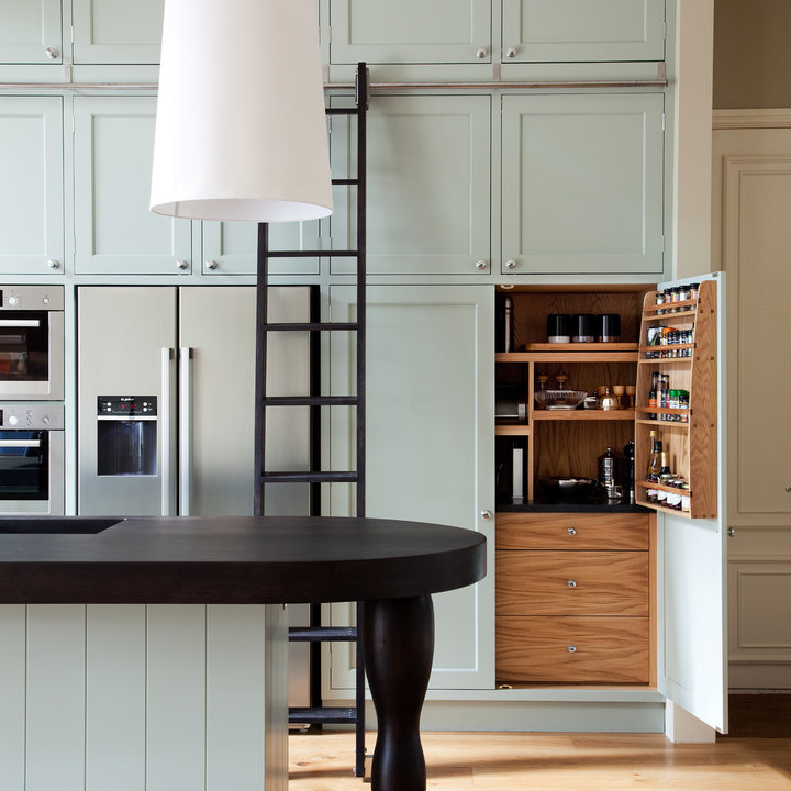 British Colonial Kitchen Design Ideas, Inspiration & Images - June 2023 ...