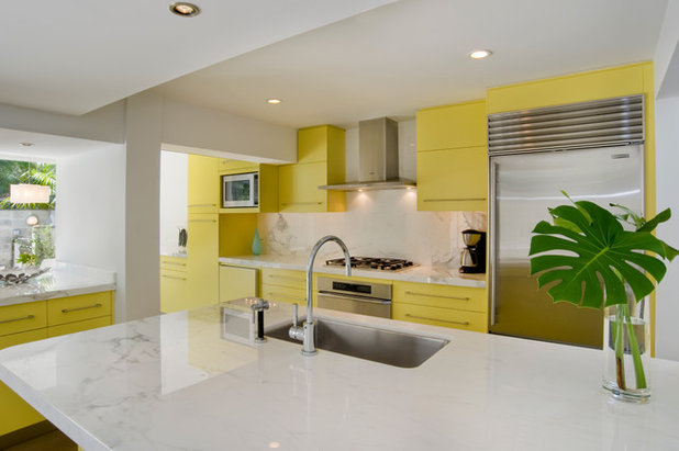 Cabinet Paint Colors That Are Anything but Neutral