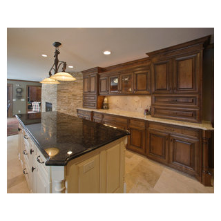 Colgate Whole House Remodel - Traditional - Kitchen - Milwaukee - by ...