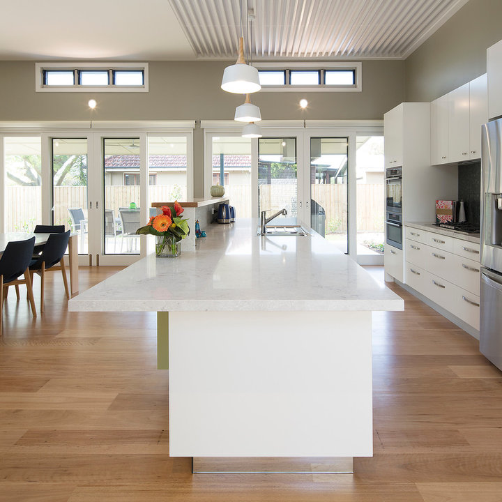 75 Beautiful Dulux Whisper White Home Design Ideas & Designs | Houzz AU