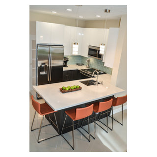 COMPAC - Contemporary - Kitchen - Miami - by KabCo Kitchens | Houzz