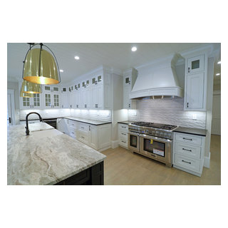 Concord house - Transitional - Kitchen - Boston - by Spotlight Design ...