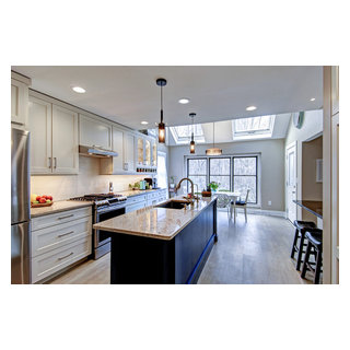 Contemporary Kitchen in Wayne Pa - Contemporary - Kitchen ...