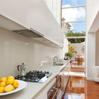 Concrete island benchtop with shadowline - Contemporary - Kitchen ...