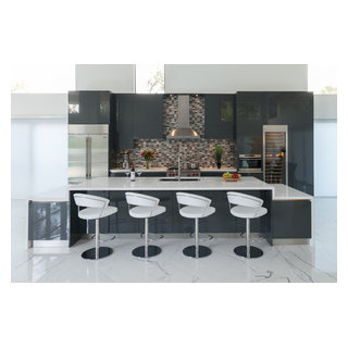 Contemporary Kitchen Remodel (Miami, FL) - Contemporary - Kitchen ...