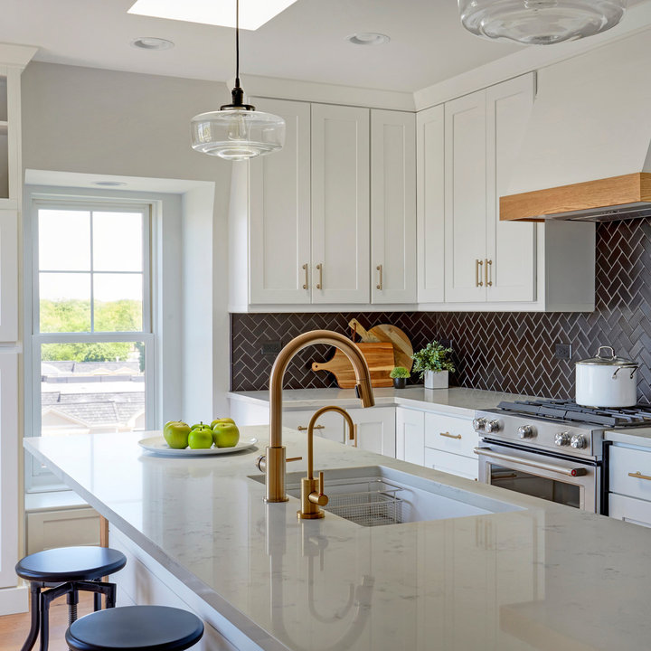 Condo Kitchen Ideas - Photos & Ideas | Houzz
